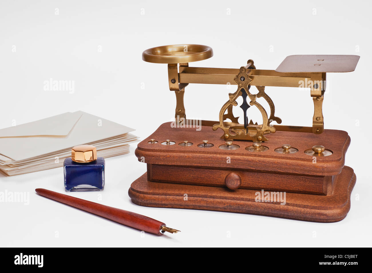 Letter scales hi-res stock photography and images - Alamy