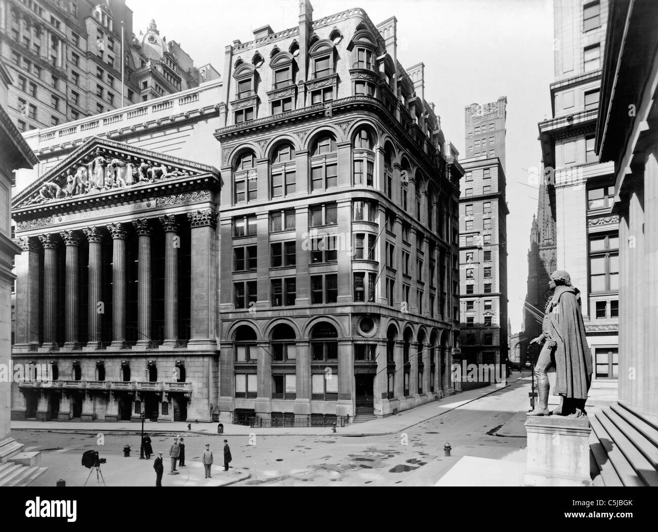 1920s building new york hi-res stock photography and images - Alamy