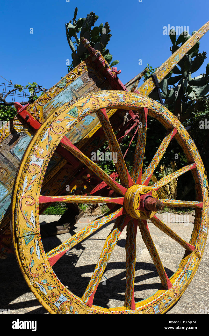 painted cart in Monreale, Sicily, Italy Stock Photo - Alamy