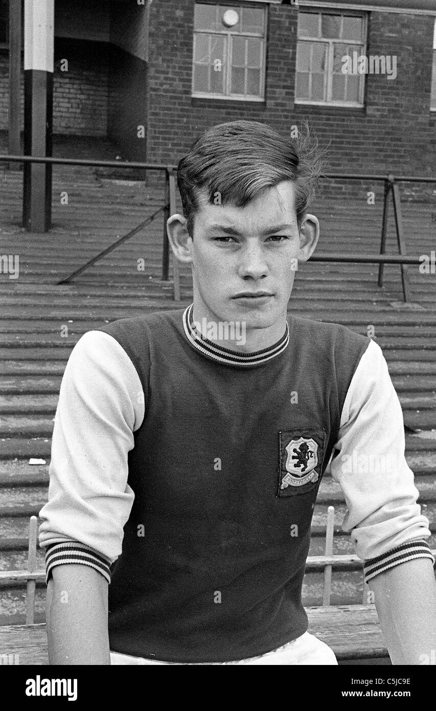 Aston Villa footballer John Inglis 21/7/66 Stock Photo - Alamy