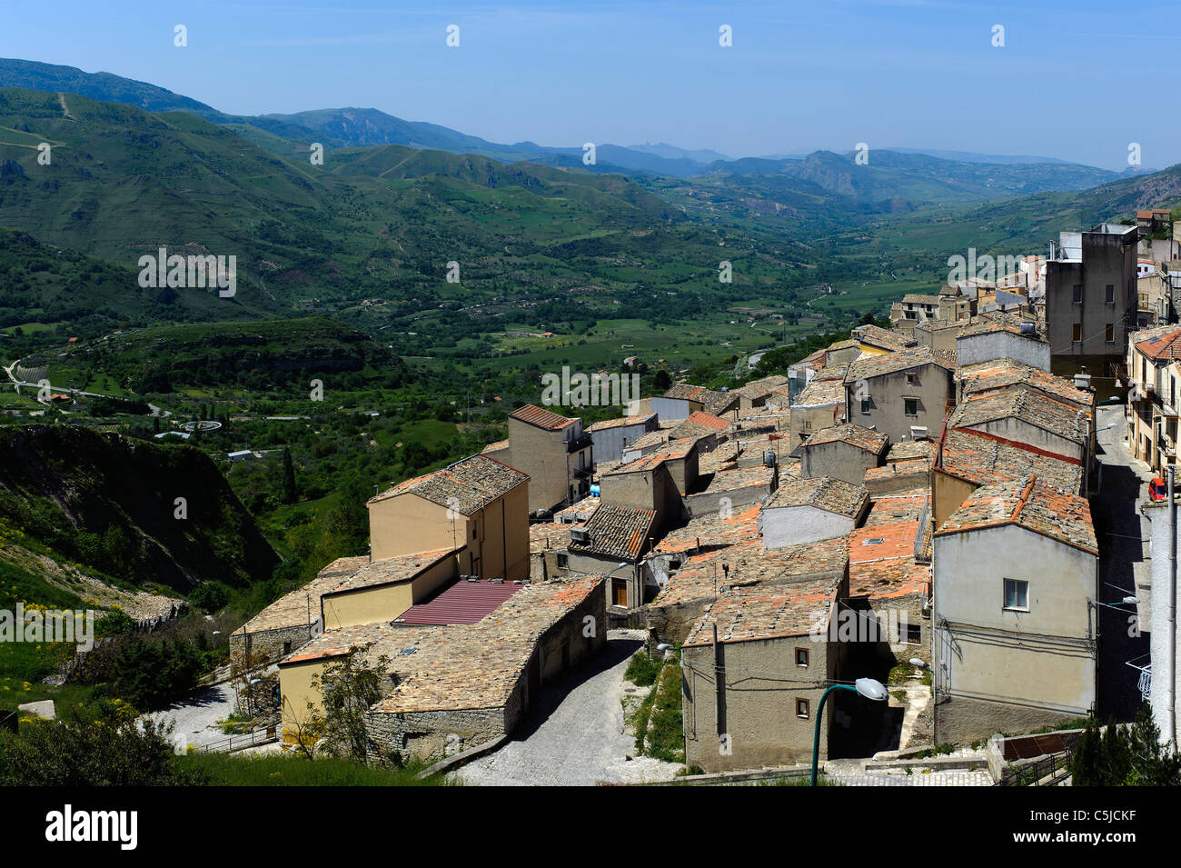 Prizzi sicilia hi-res stock photography and images - Alamy