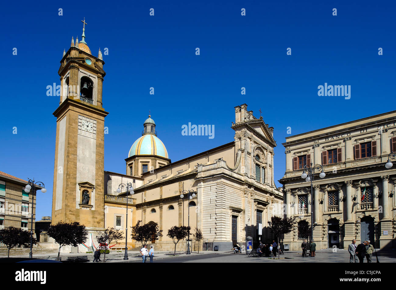 Piazza umberto i hi-res stock photography and images - Alamy