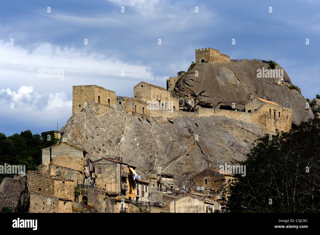 Castle of Sperlinga, Sicily, Italy Stock Photo - Alamy
