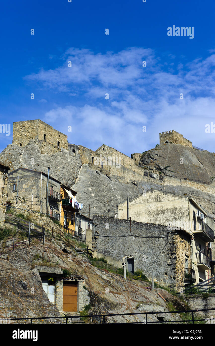 Sperlinga castle hi-res stock photography and images - Alamy