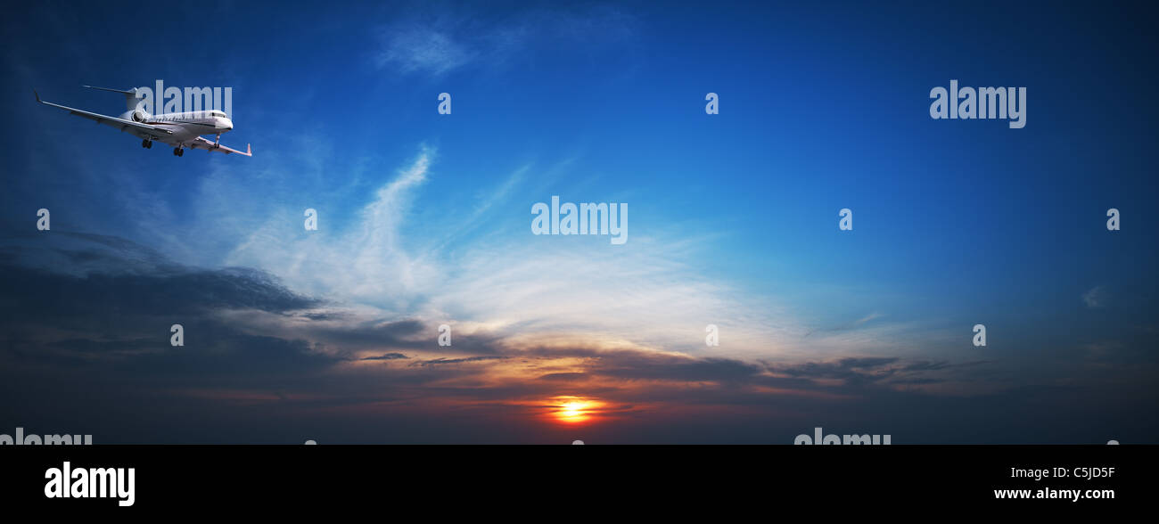 Panoramic plane hi-res stock photography and images - Alamy