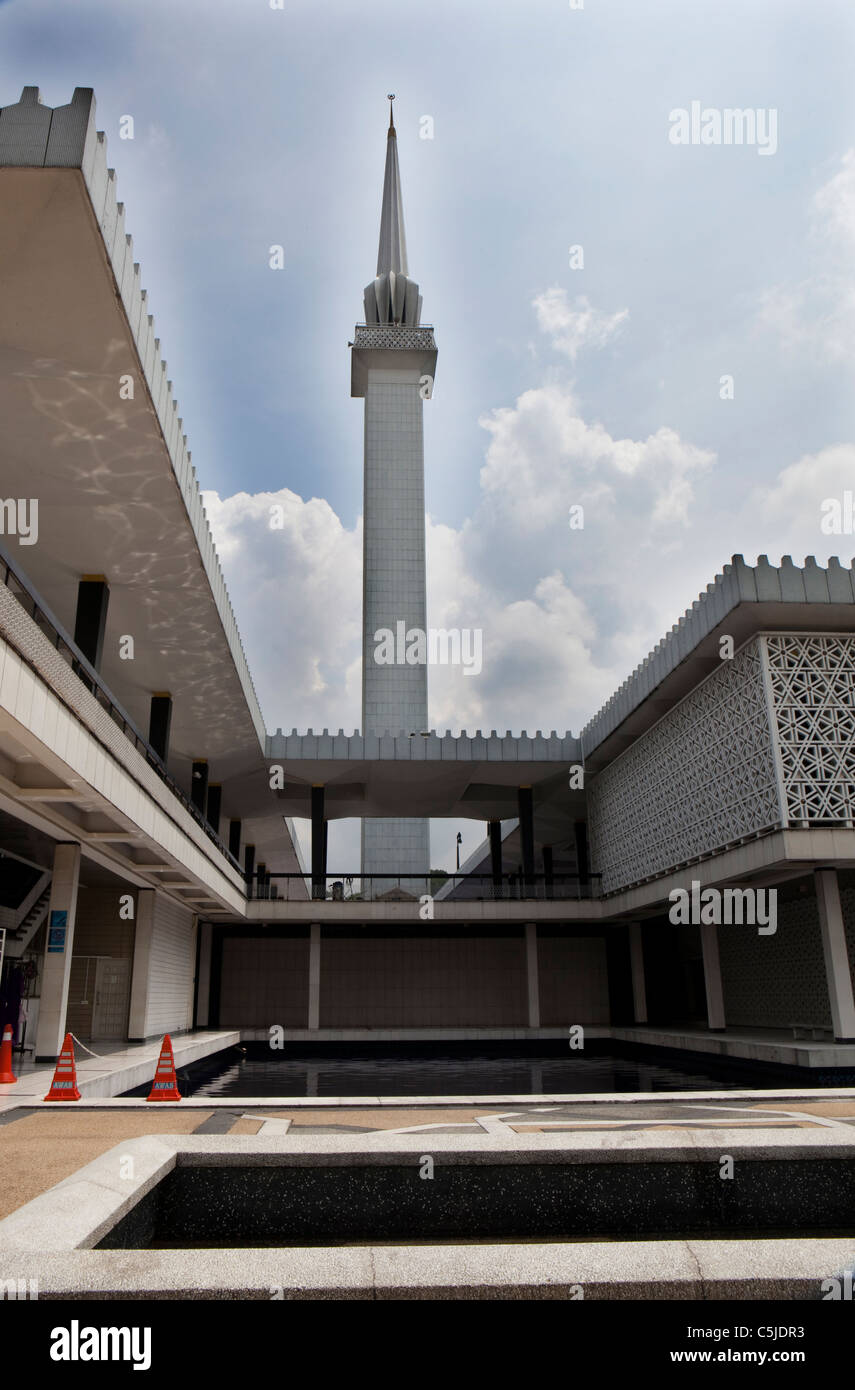 Masjid Negara The National Mosque, Kuala Lumpur, Malaysia Stock Photo ...