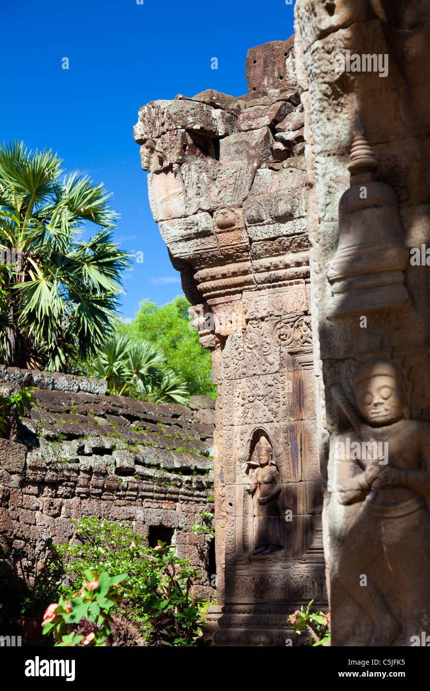 View of the 12th century Khmer temple Ta Prohm at Tonle Bati - Takeo ...