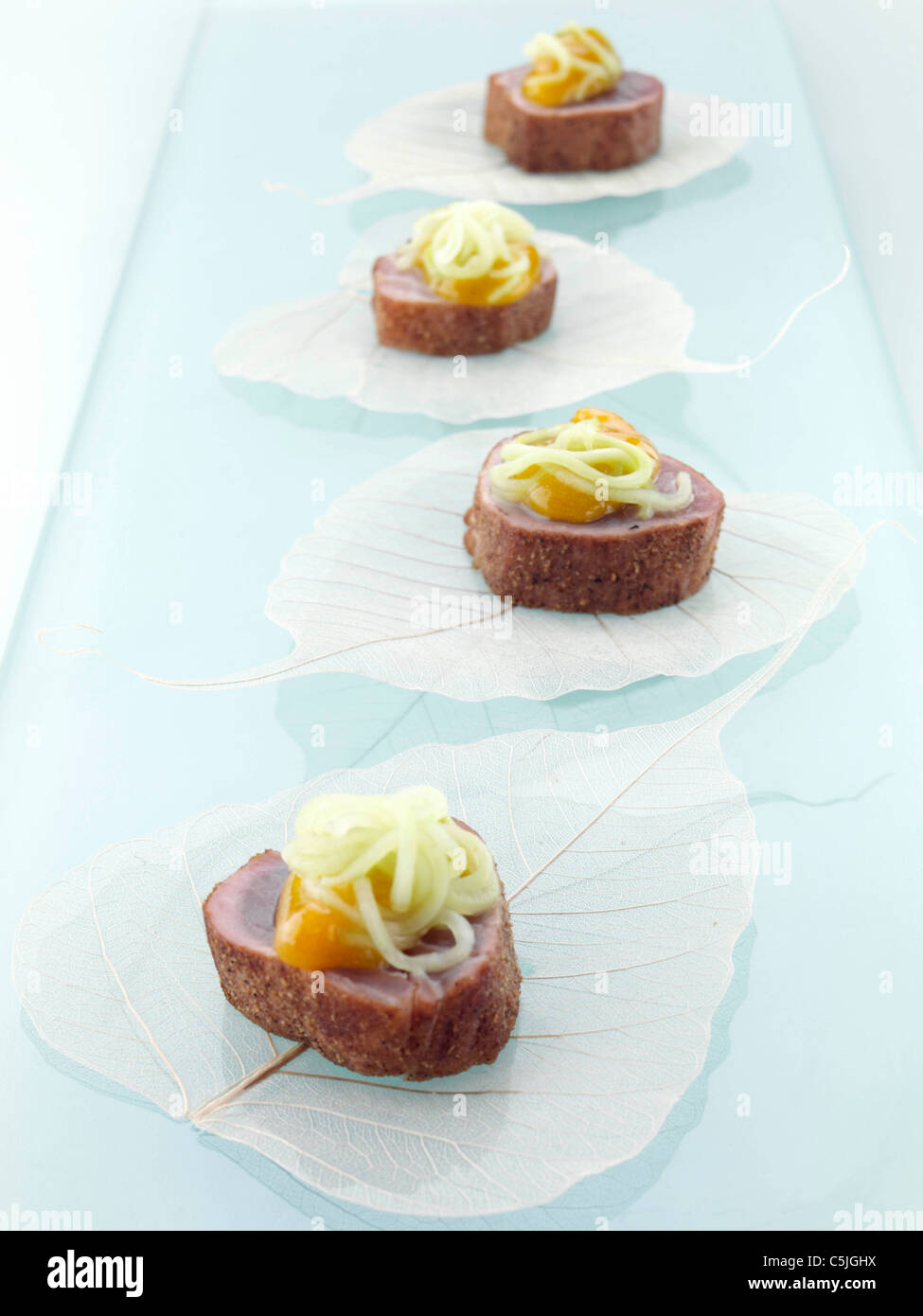 Asian tuna canapes finger food hi-res stock photography and images - Alamy