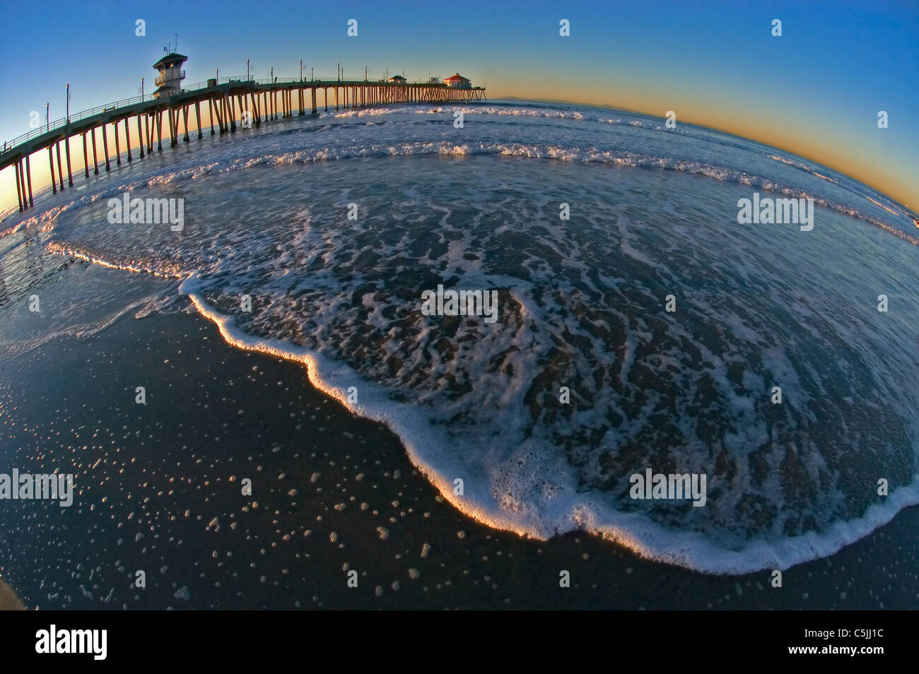 Surf zone bubbles hi-res stock photography and images - Alamy