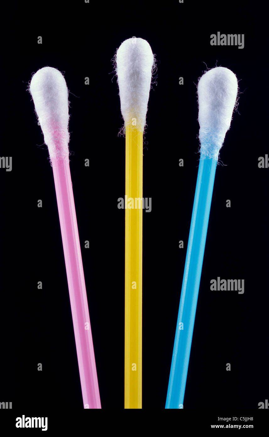 Qtips hi-res stock photography and images - Alamy