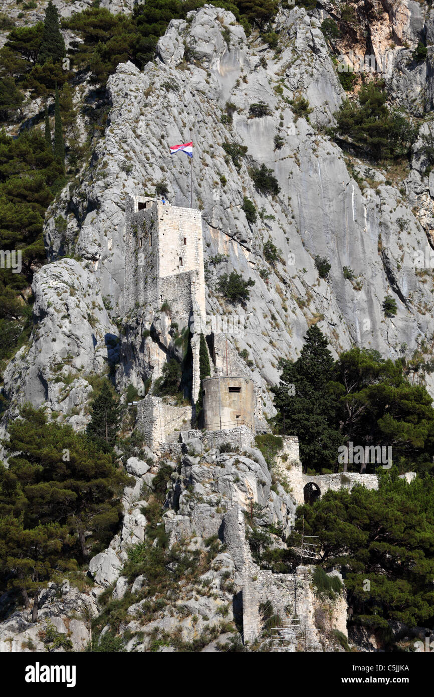 Omis fortress hi-res stock photography and images - Alamy