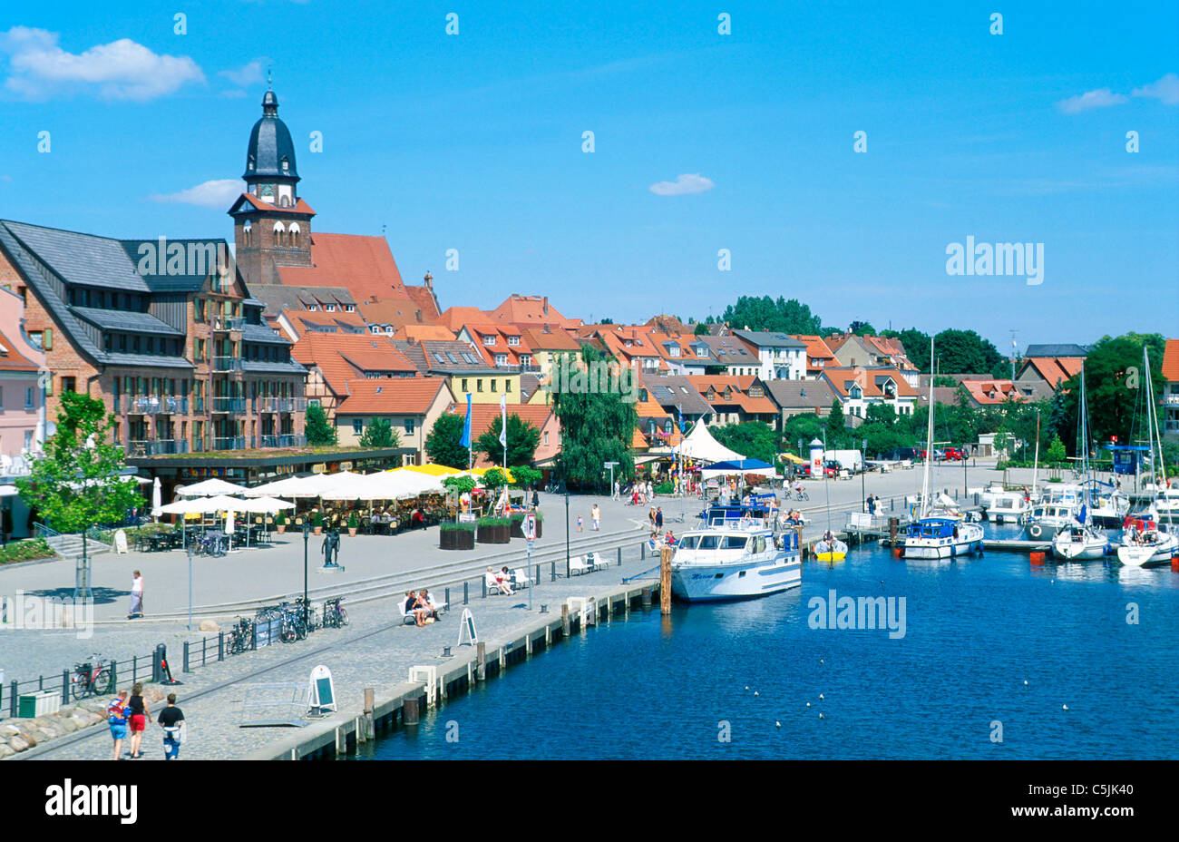 Harbour in waren hi-res stock photography and images - Alamy