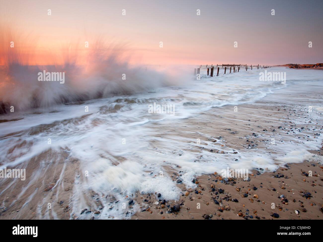 Sea defence damage hi-res stock photography and images - Alamy