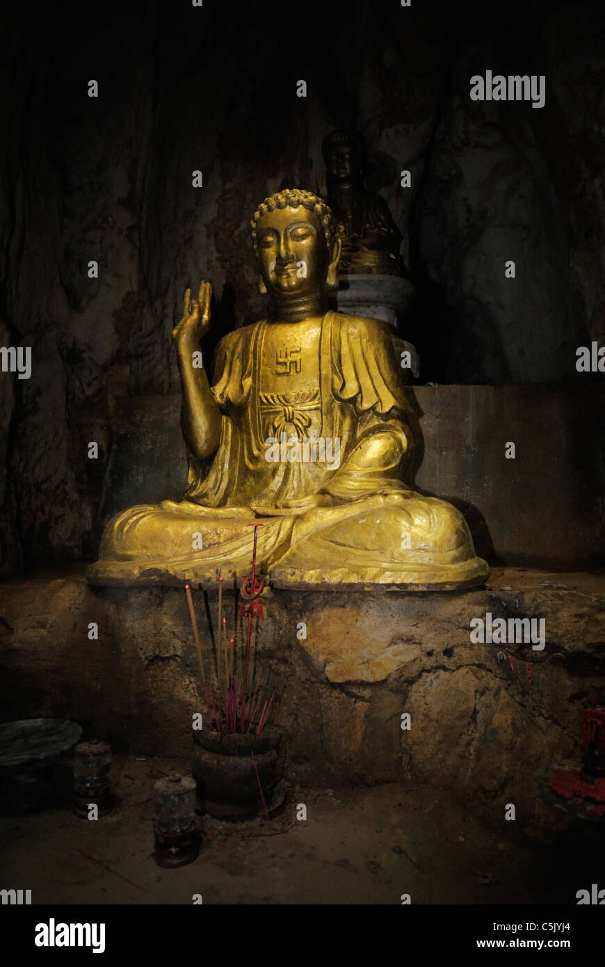 Dong tang hi-res stock photography and images - Alamy