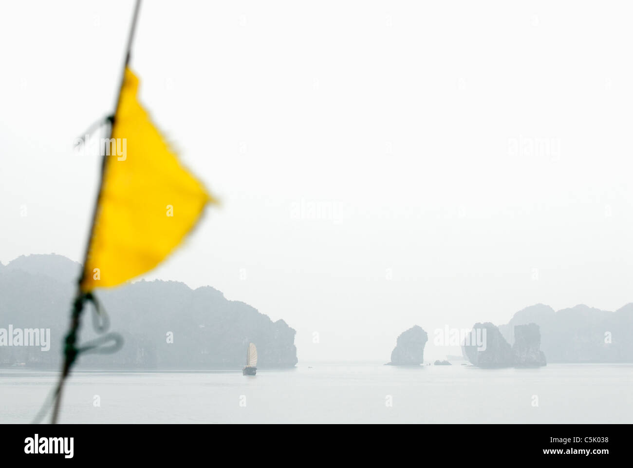 Junk ship traditional hi-res stock photography and images - Alamy