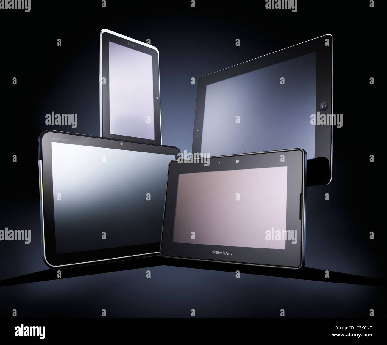 Tablet computers hi-res stock photography and images - Alamy