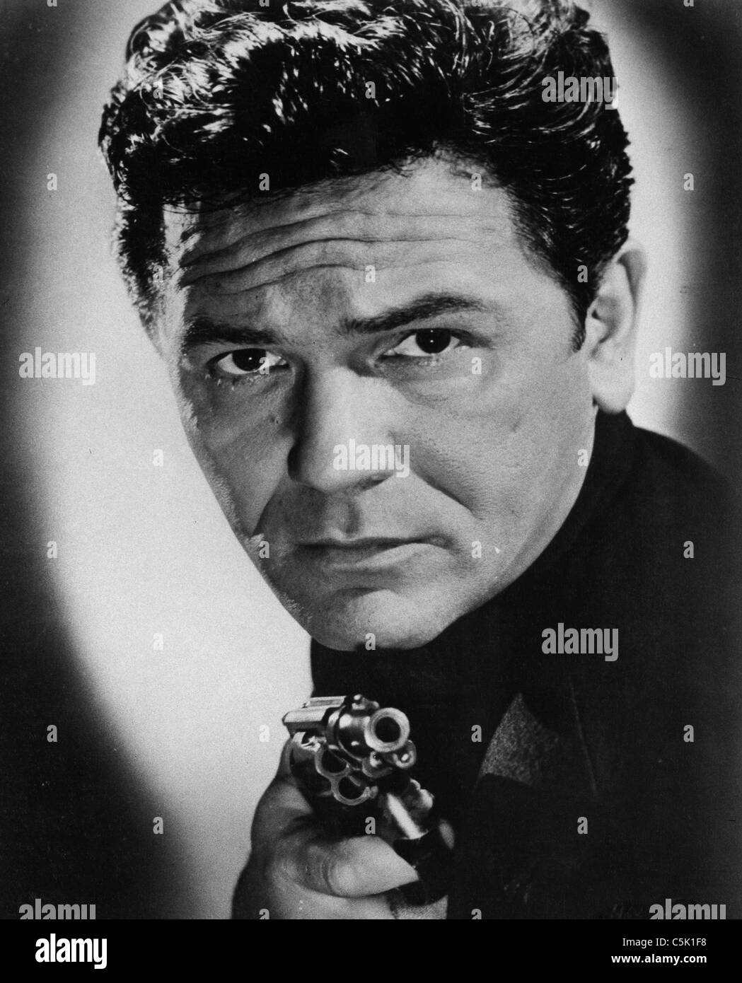JOHN GARFIELD (PORTRAIT) 001 MOVIESTORE COLLECTION LTD Stock Photo - Alamy