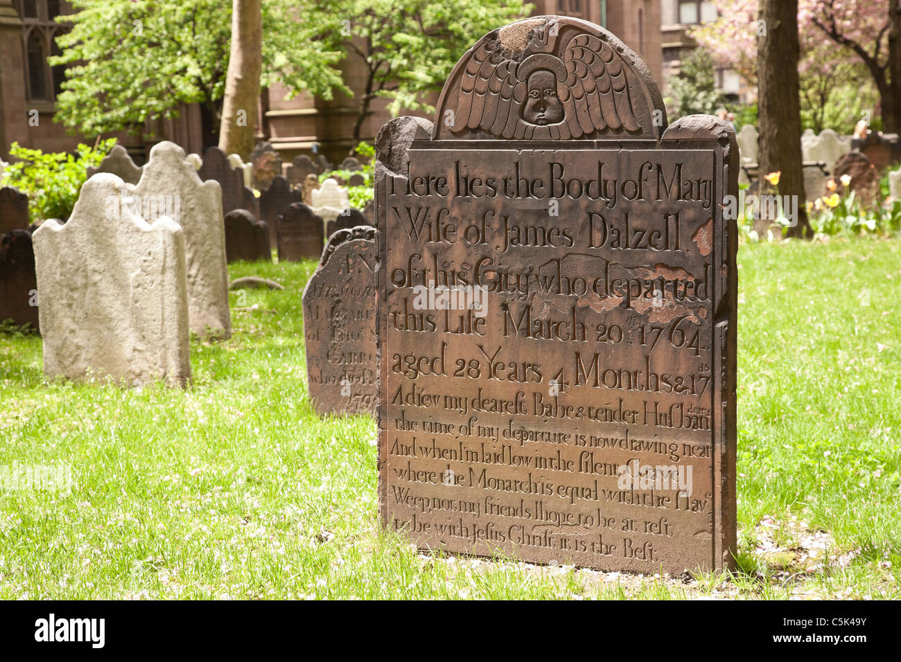 Trinity Church Cemetery, NYC Stock Photo - Alamy Trinity Church Cemetery, NYC Stock Photo - Alamy