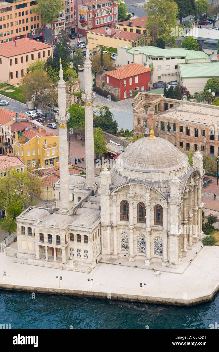 Buyuk mecidiye cami hi-res stock photography and images - Alamy