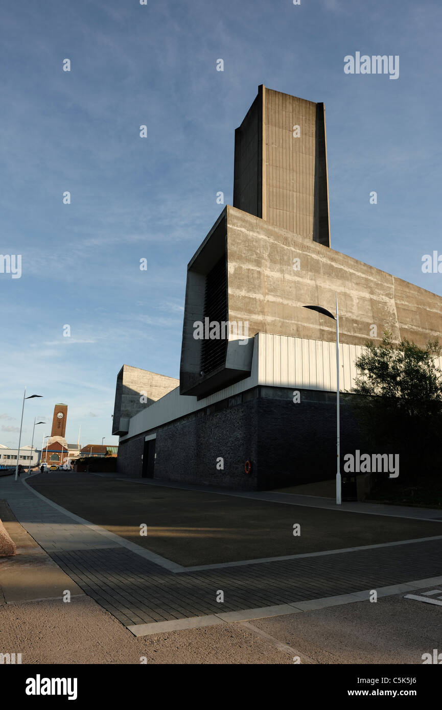 Merseyrail hi-res stock photography and images - Alamy