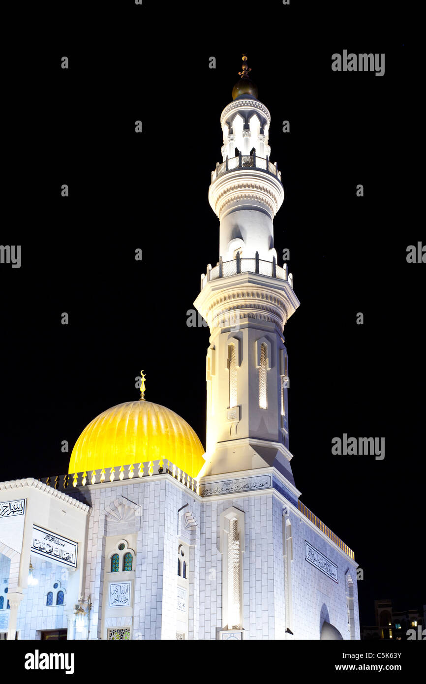 Oman city night hi-res stock photography and images - Alamy