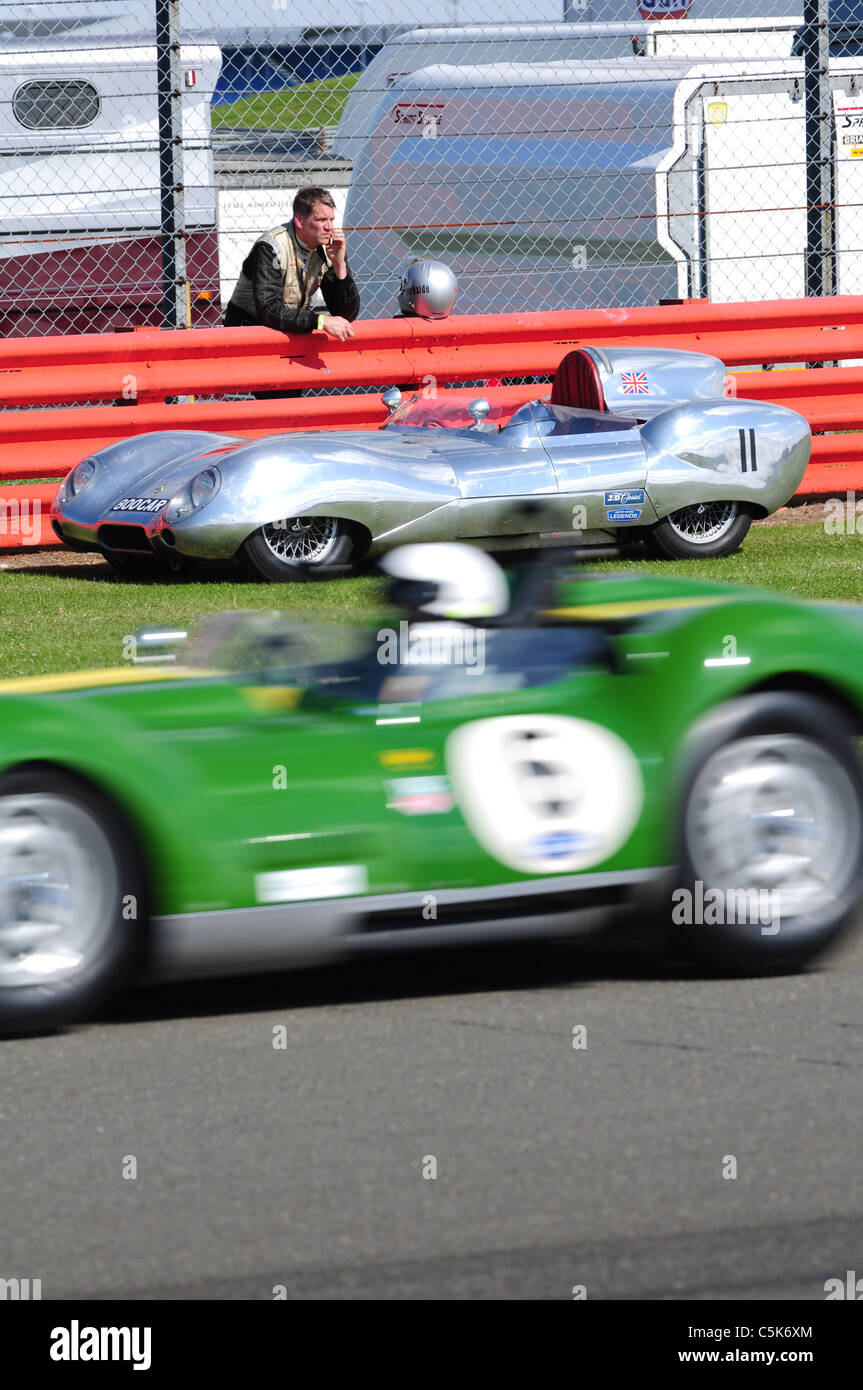 Ron Gammons & Malcolm Gammons - 1957 Lotus XI LM250 - Silverstone ...