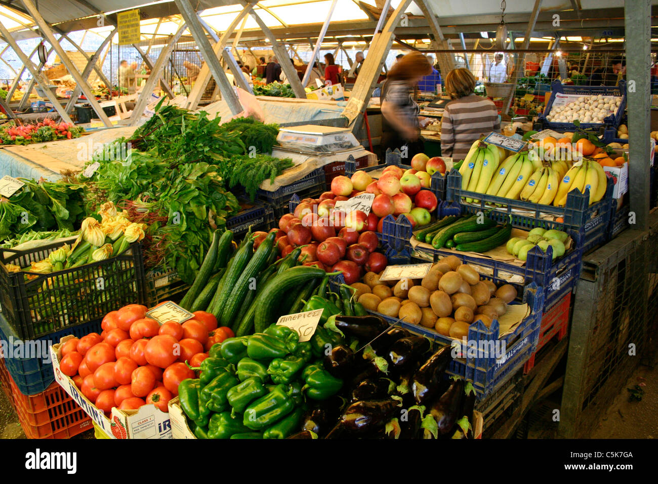 Greek vegetable and fruit market Stock Photo - Alamy