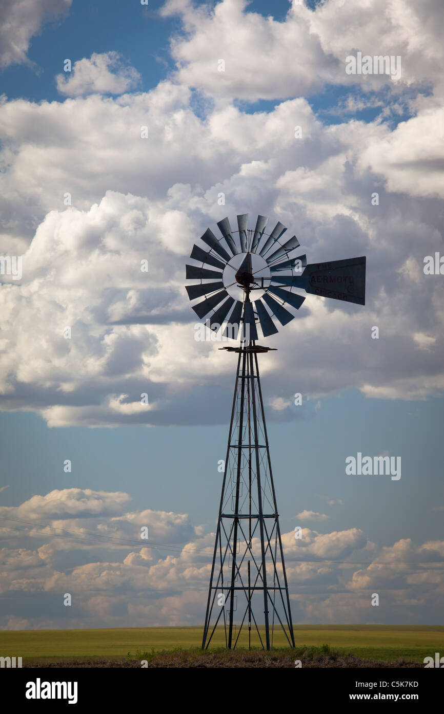 Windmill in the Palouse agricultural area of eastern Washington state ...