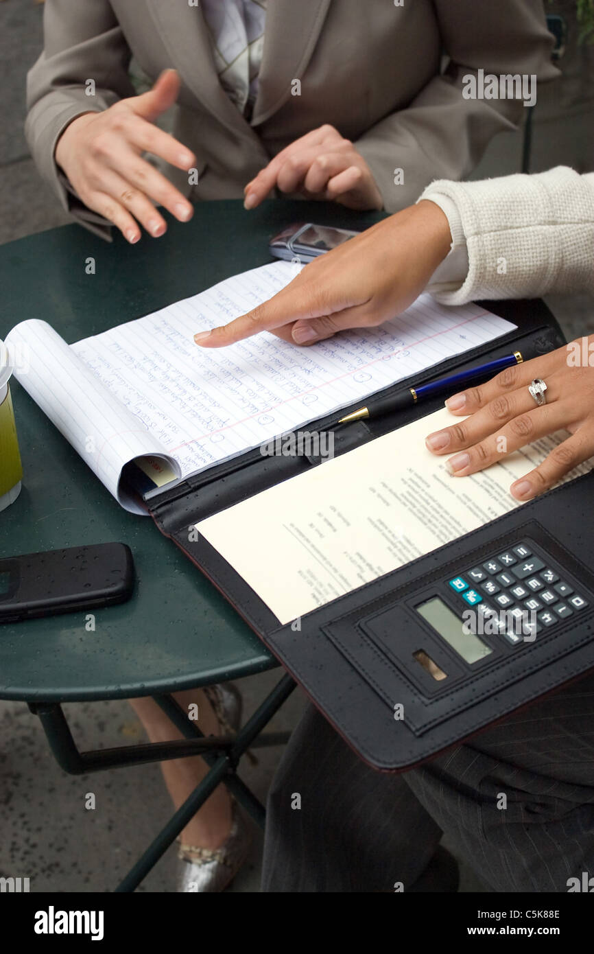 Sharing information hi-res stock photography and images - Alamy