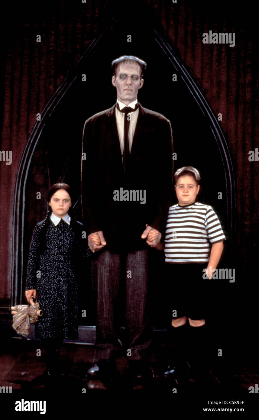 The Addams family Year: 1991 USA Carel Struycken, Christina Ricci ...