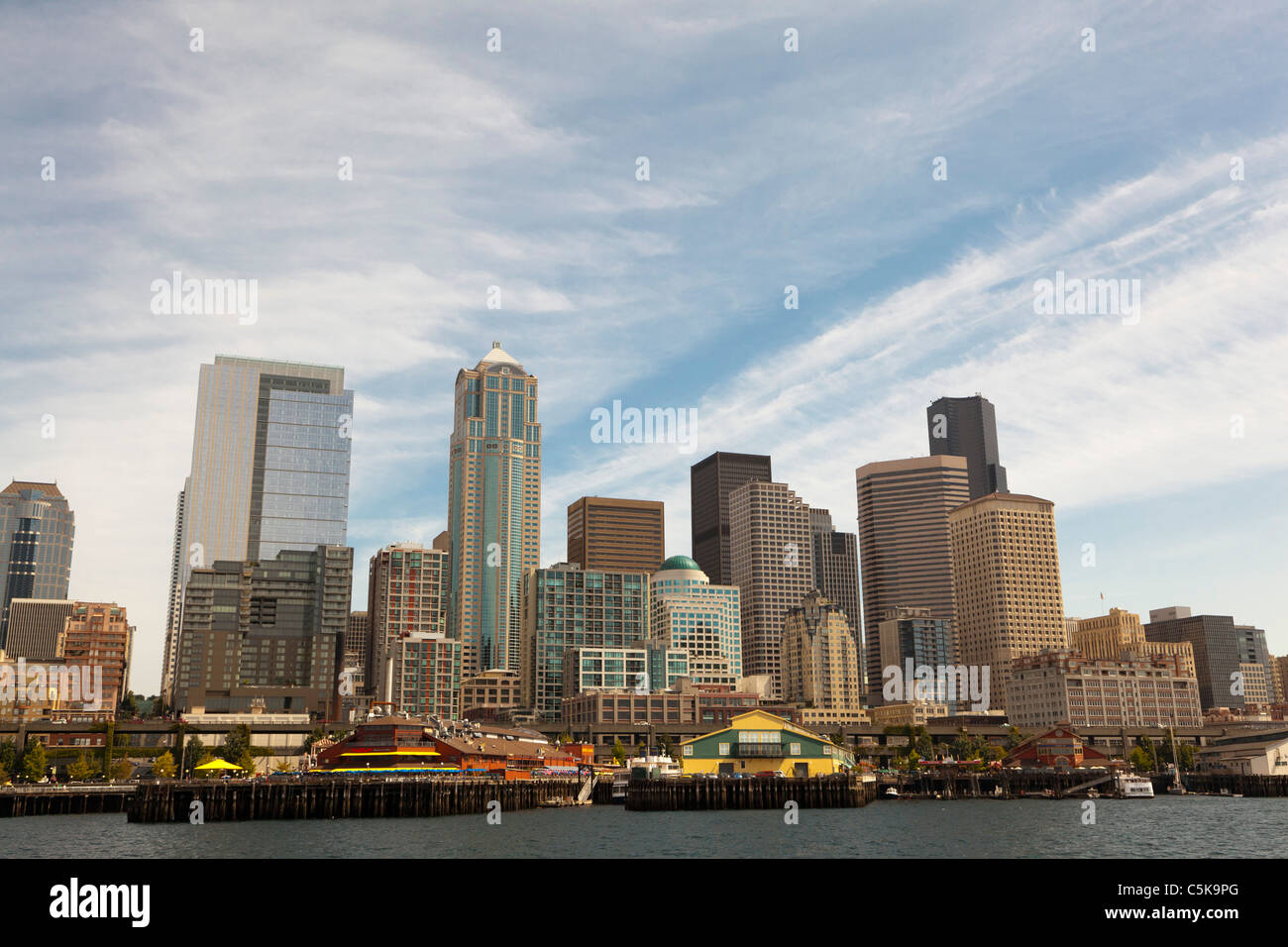 Seattle skyline water hi-res stock photography and images - Alamy
