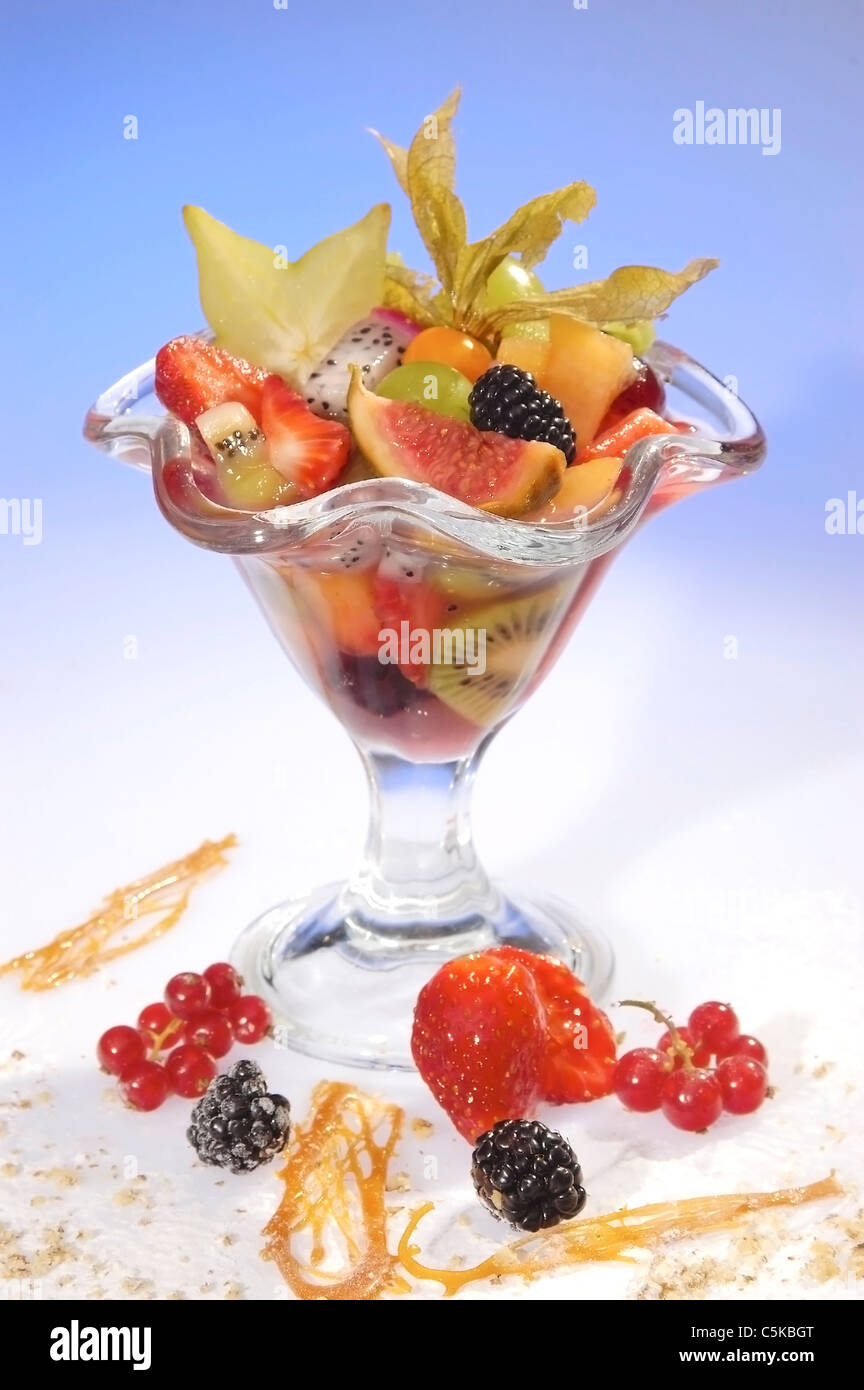 Fruit cup w various kind of southern fruits Stock Photo - Alamy