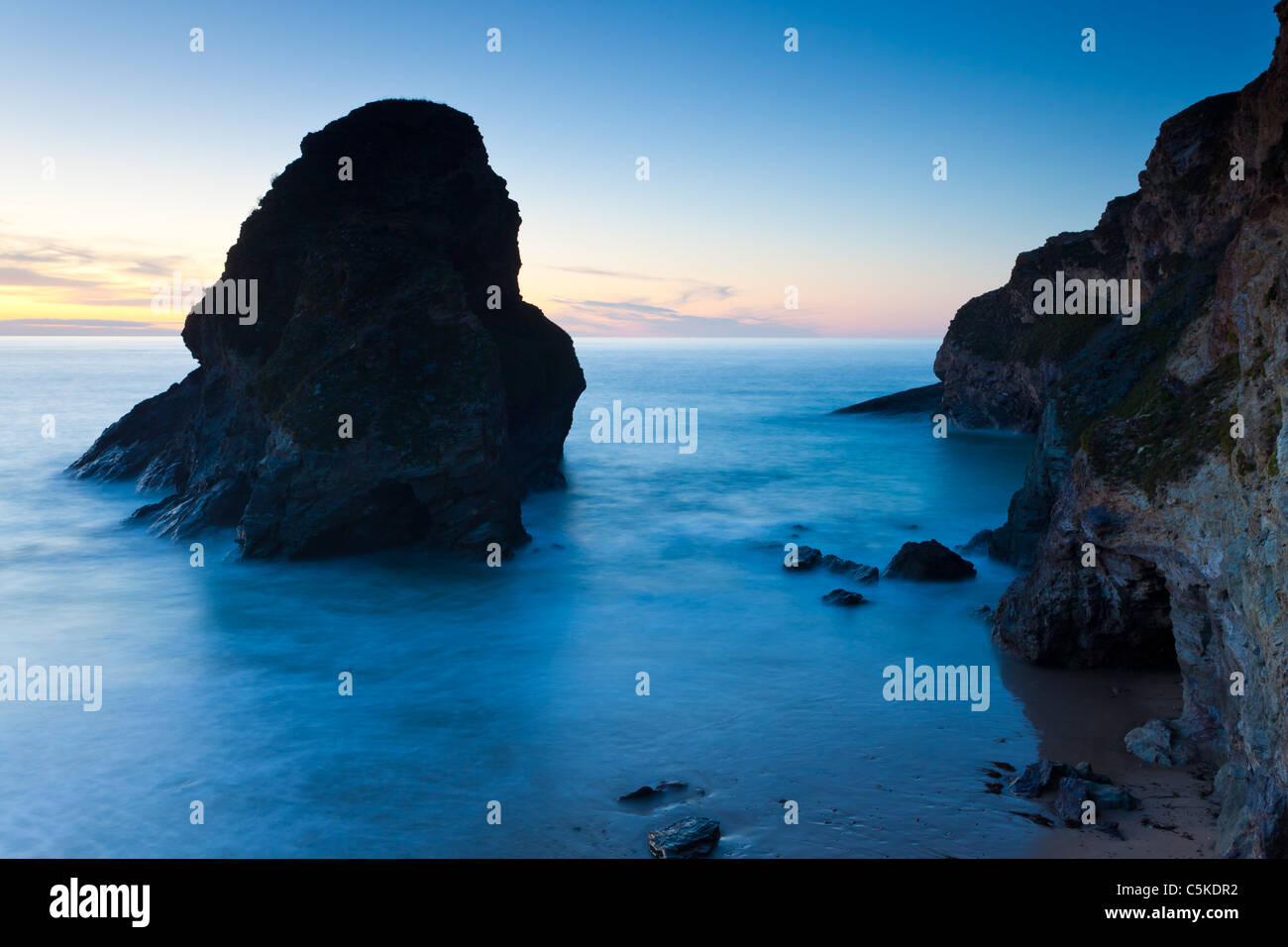 Whipsiderry cliffs hi-res stock photography and images - Alamy