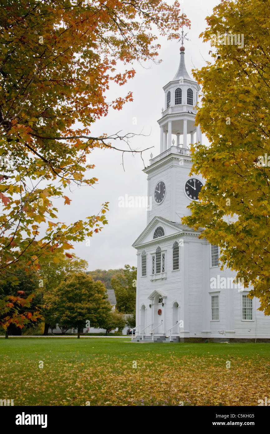 New england in fall hi-res stock photography and images - Alamy