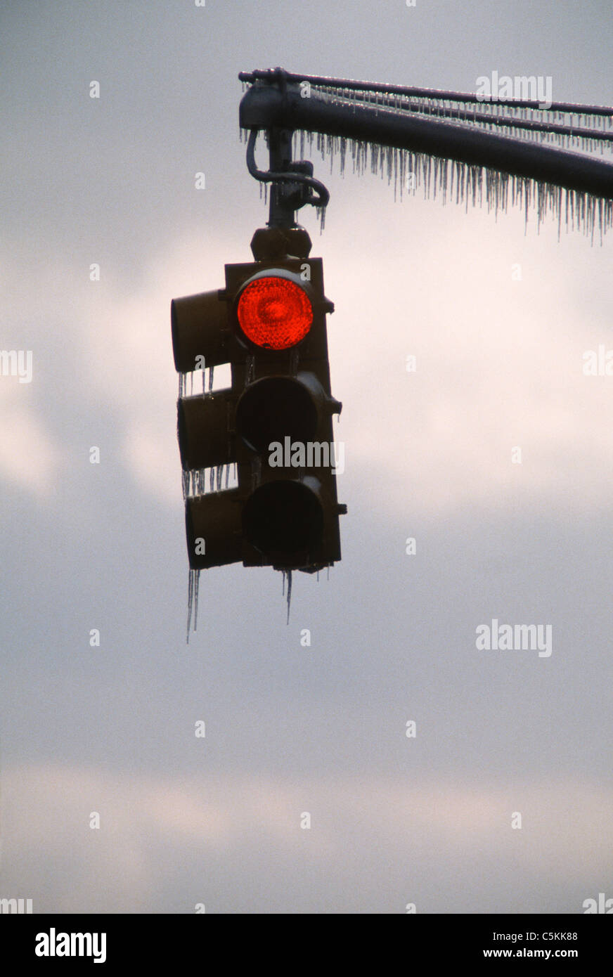 Ice coated traffic signal, NYC Stock Photo - Alamy