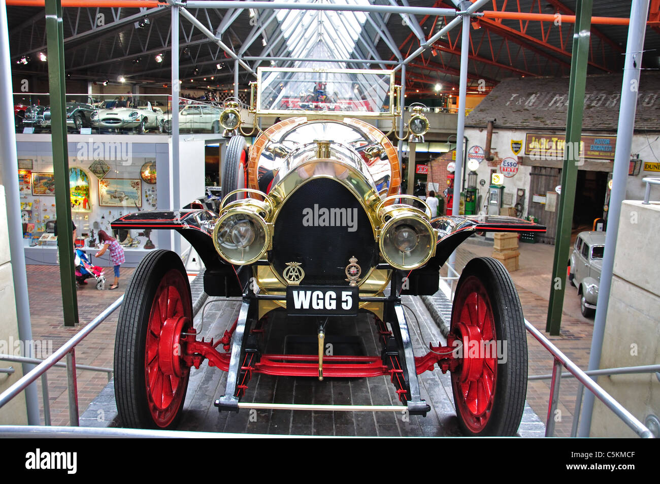 Beaulieu national motor museum, chitty hi-res stock photography and ...