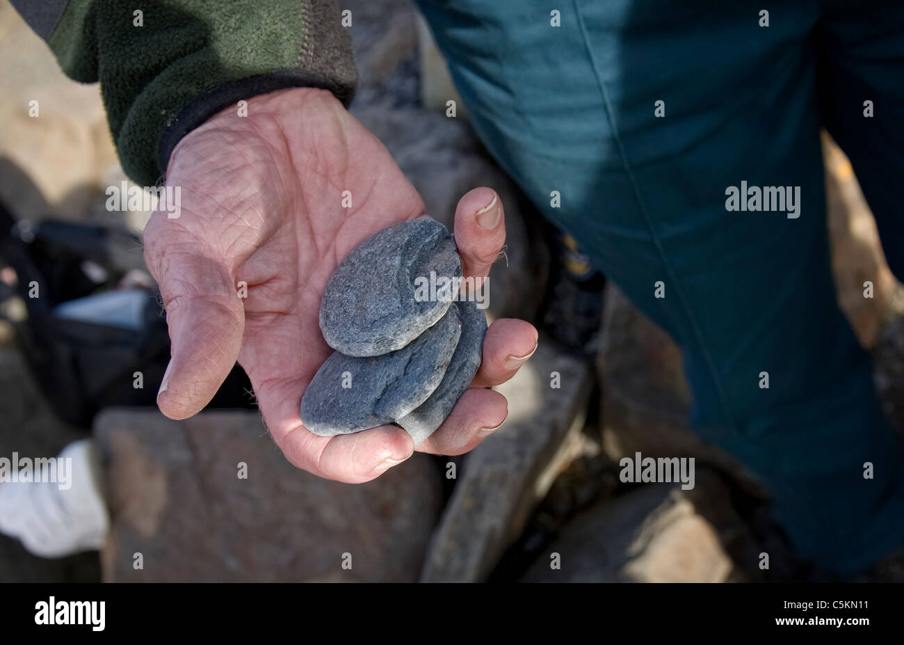 Children throwing rocks hi-res stock photography and images - Alamy