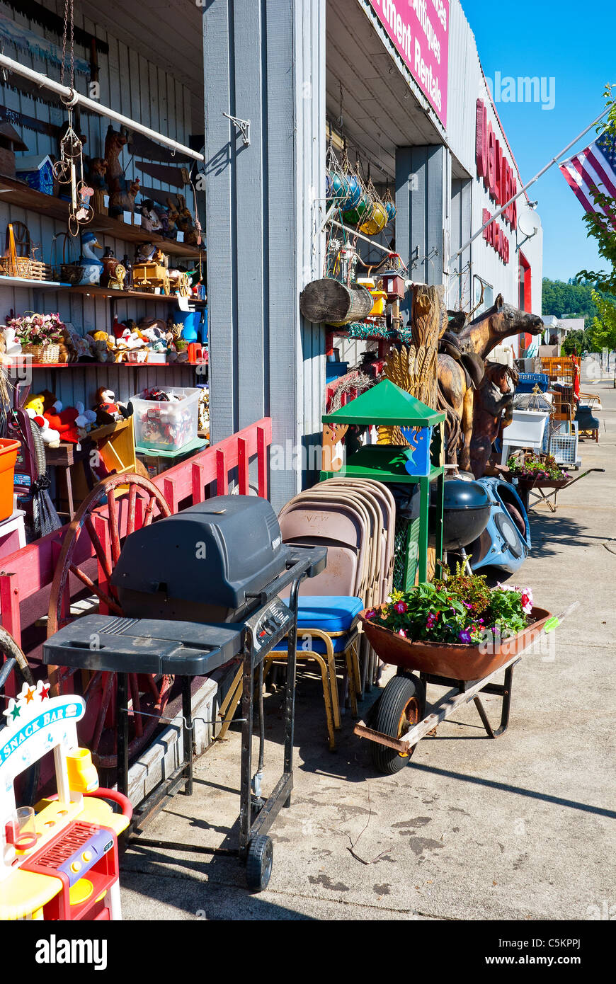 Antiquities store display in a small rural town Stock Photo - Alamy