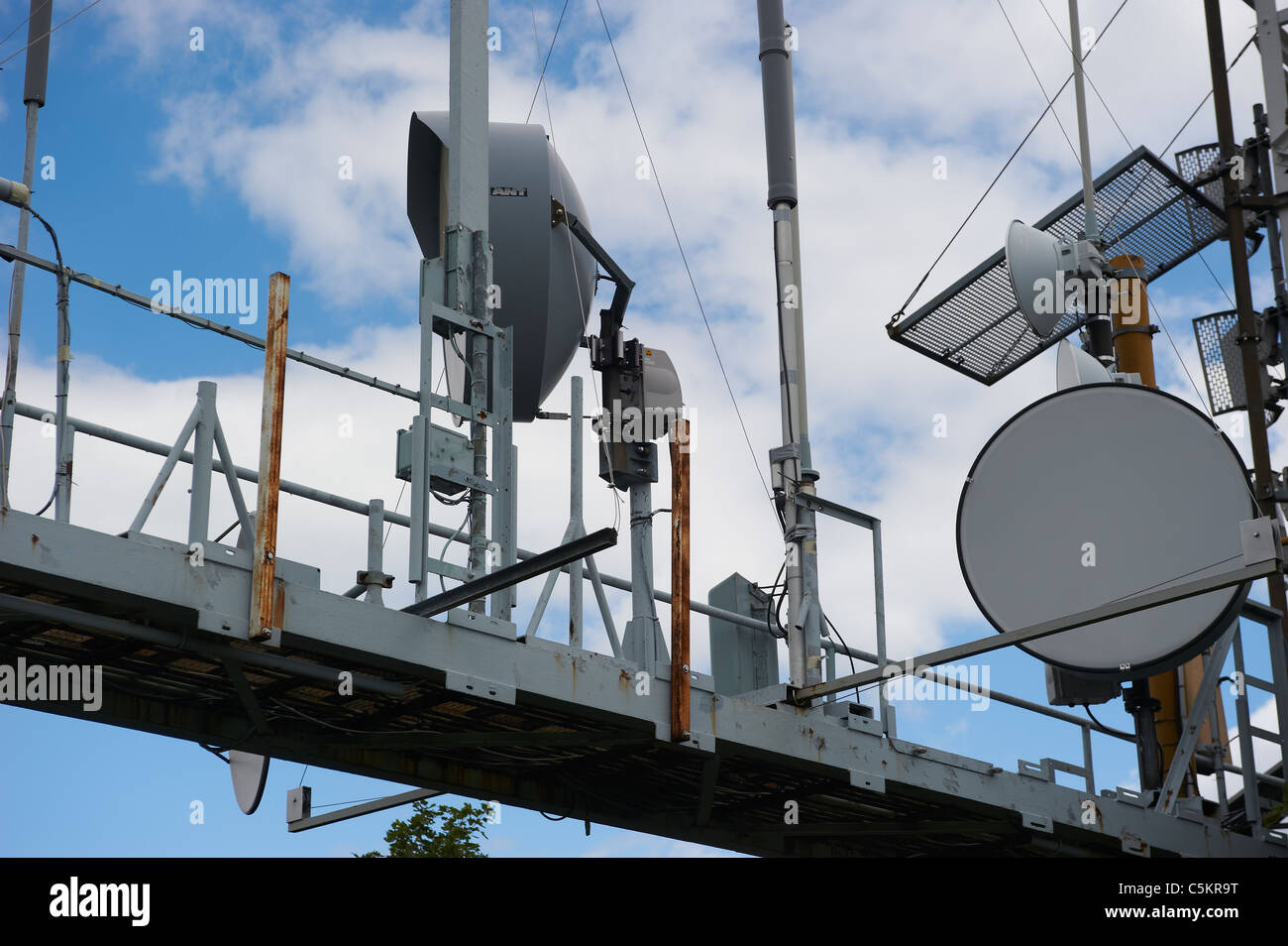 Microwave Antenna Tower Stock Photo - Alamy