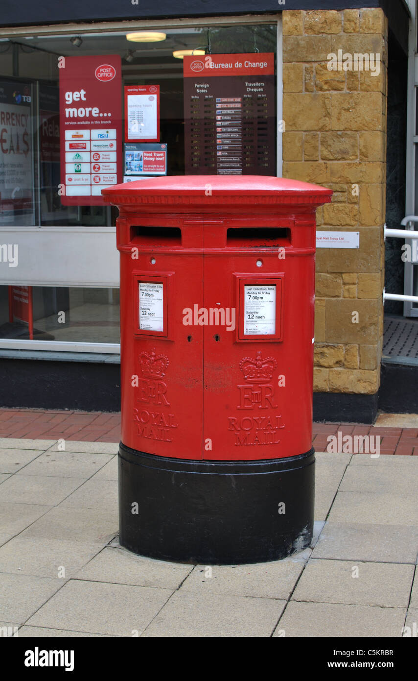 Double Post Box High Resolution Stock Photography and Images - Alamy