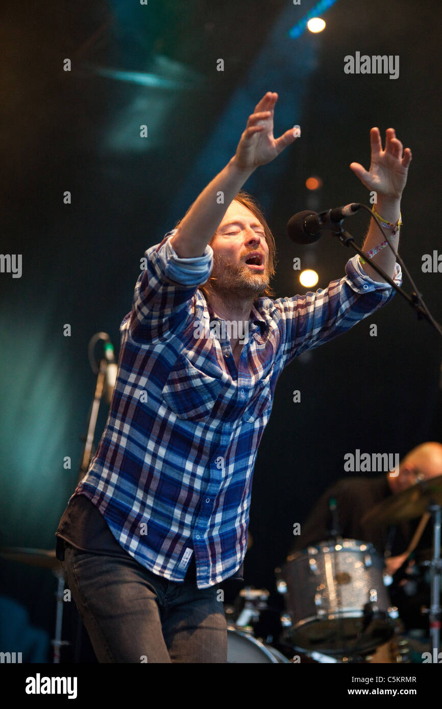 Radiohead Band High Resolution Stock Photography and Images - Alamy