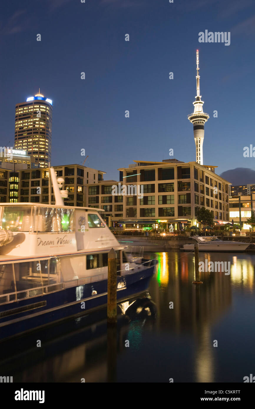 Viaduct Basin and marina off Quay Street in downtown Auckland, New ...