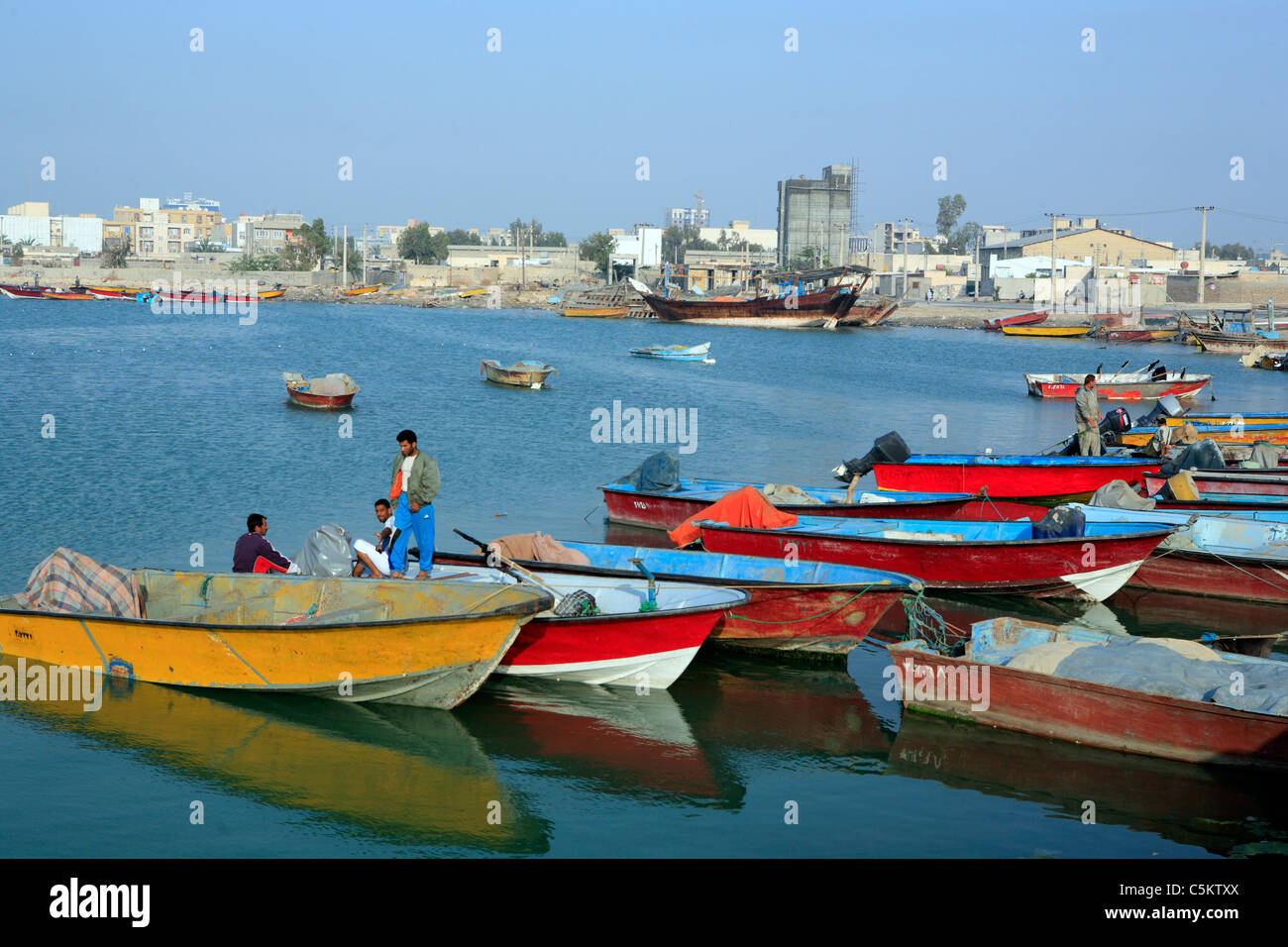 Traditional Persian Gulf (bandari) ships, Bushehr, province Bushehr ...