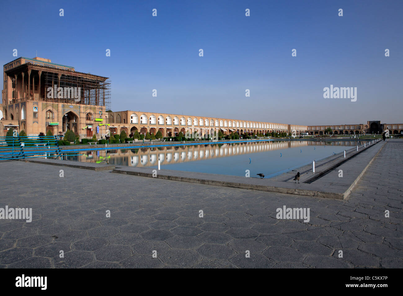 Imam square hi-res stock photography and images - Alamy