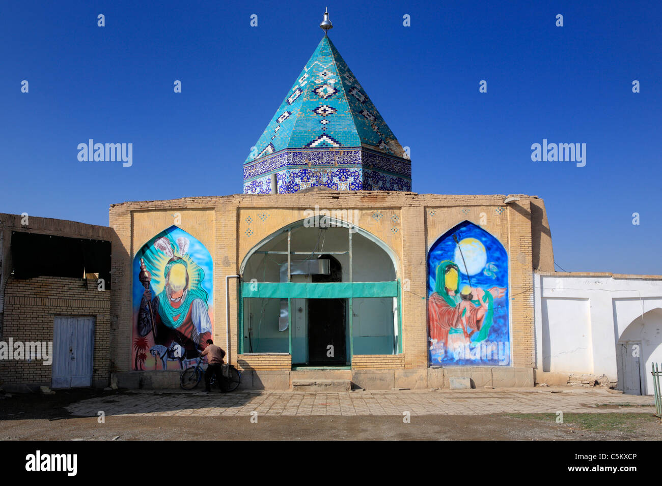 Pir-e Bakran mausoleum (1299-1312), Pir-e Bakran (Linjan), province of ...