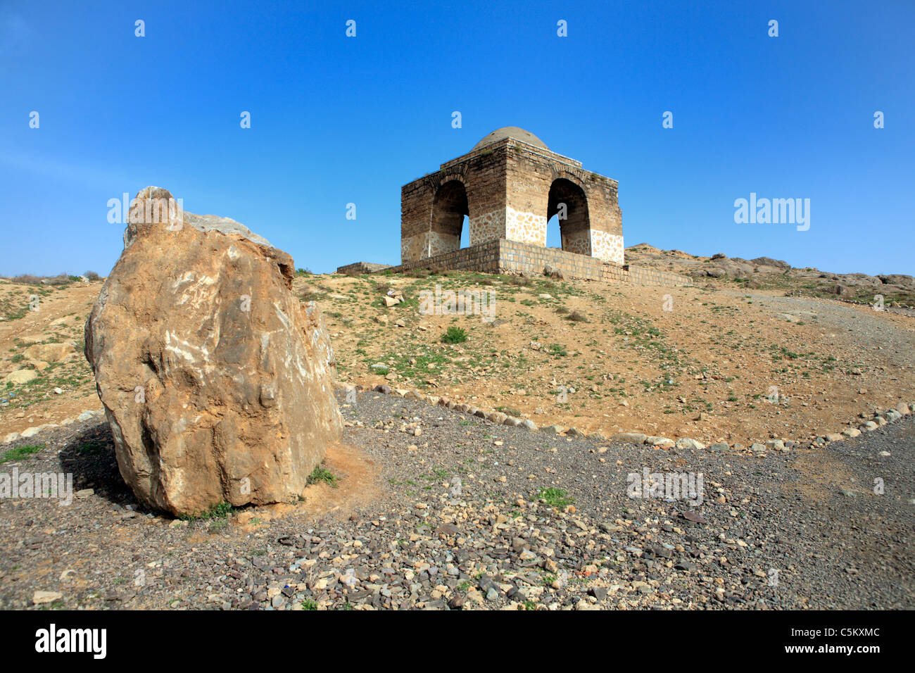 Zoroastrian fire hi-res stock photography and images - Alamy