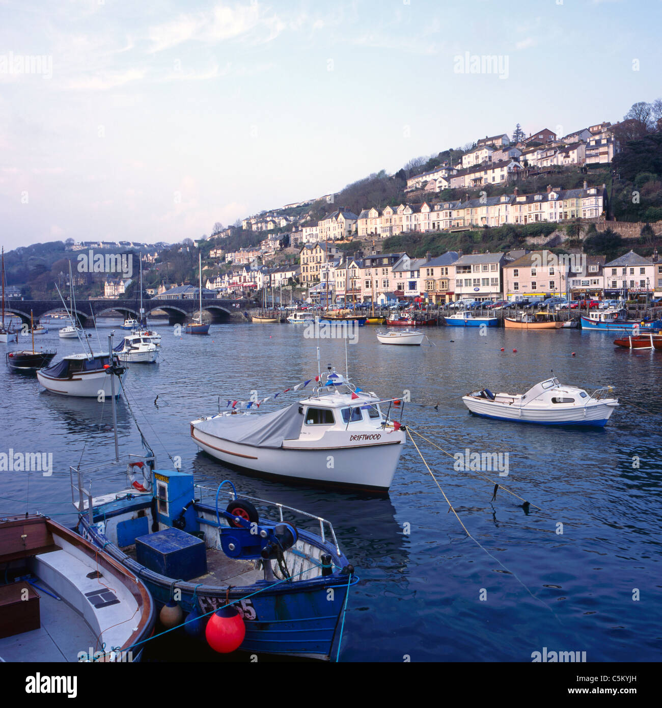 Boats in Looe harbour, Cornwall, England, UK Stock Photo - Alamy