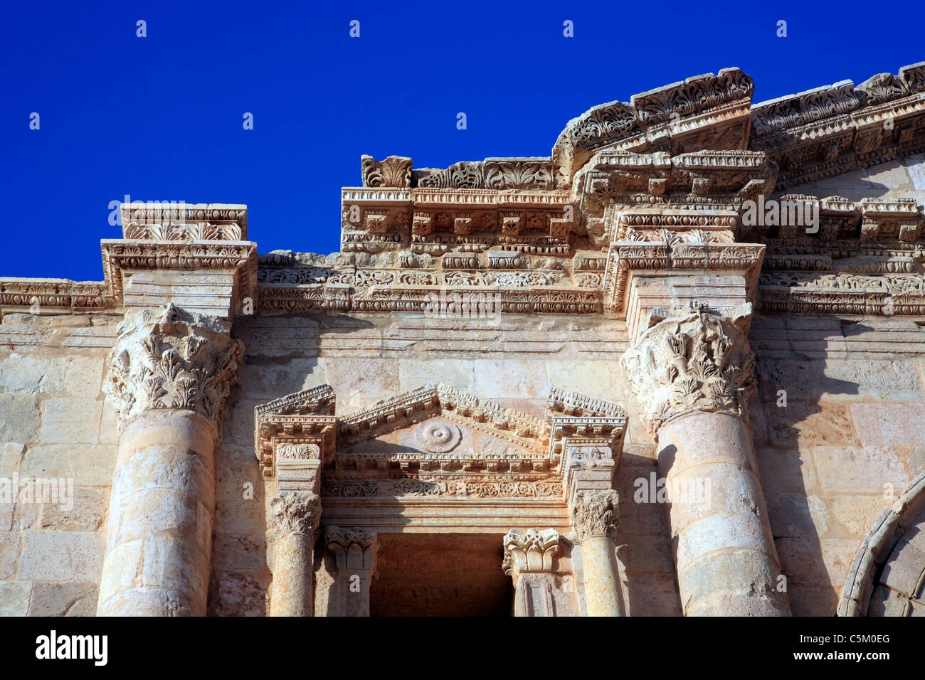 The Arch of Hadrian, ancient Gerasa, UNESCO World Heritage site, Jerash ...