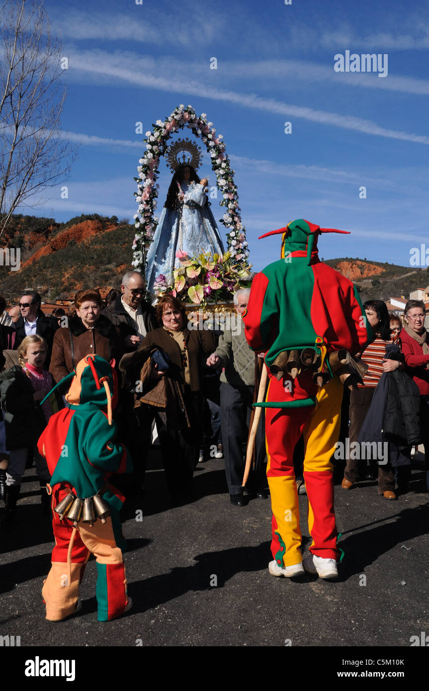 Procession - Carnival " Botarga - Motley LA CANDELARIA " in RETIENDAS ...