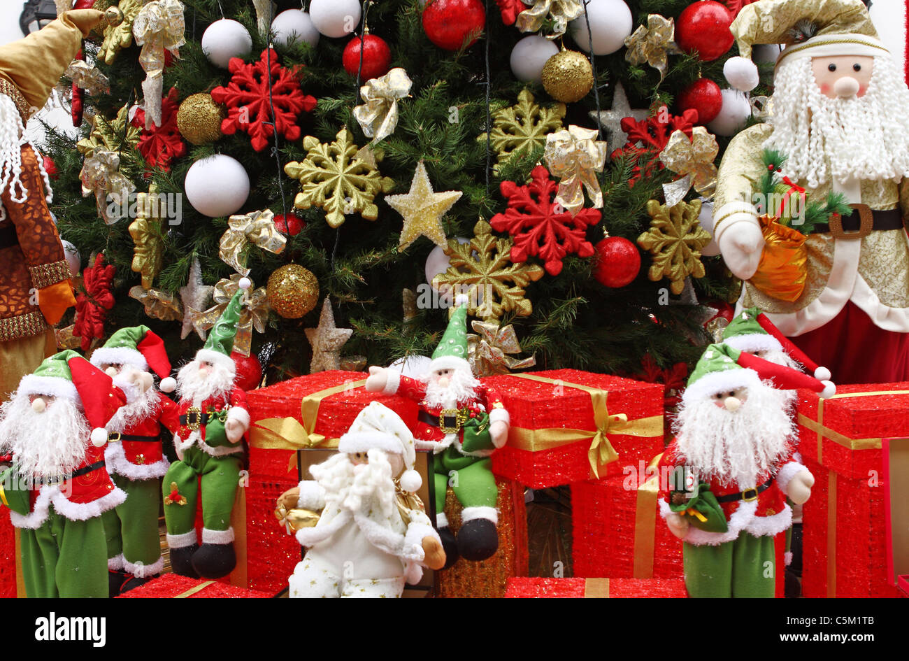 Yuletide theme hi-res stock photography and images - Alamy